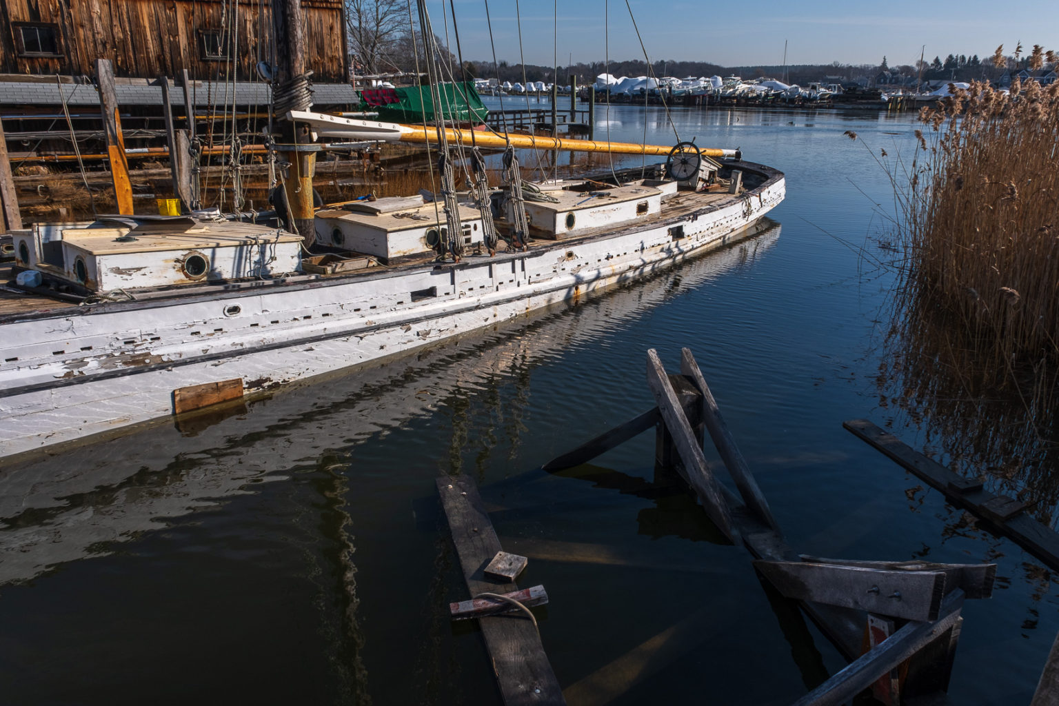 Up to the Gunnels - Schooner Sylvina W. Beal - Cape Ann Photo Tours
